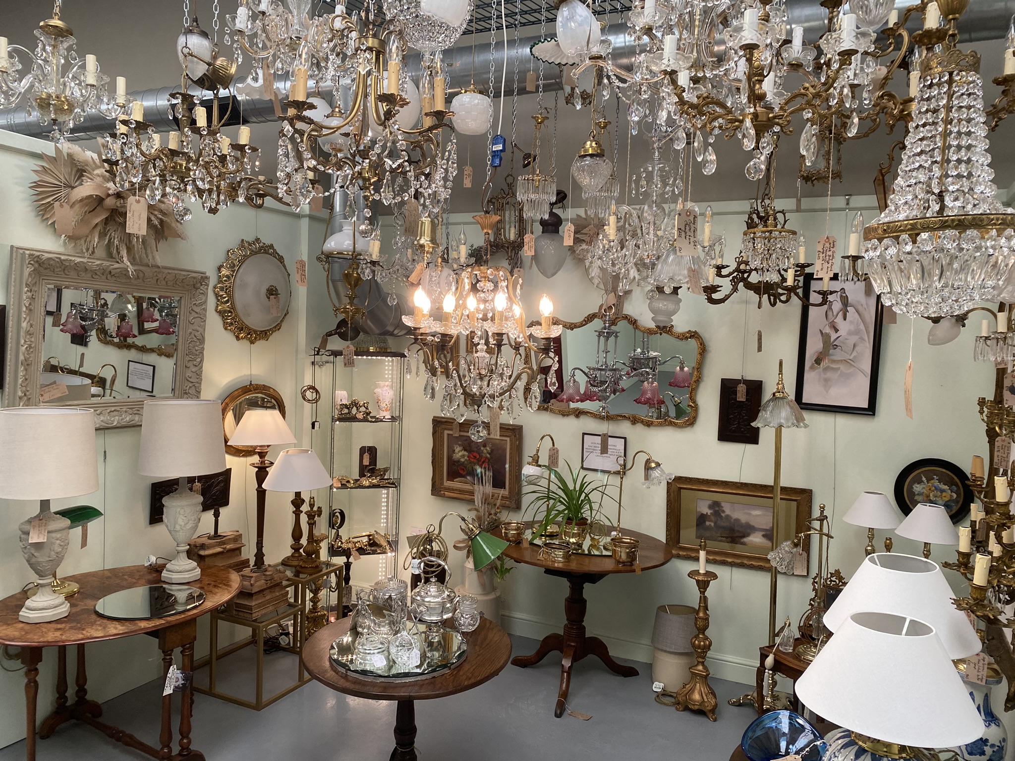 Elizabeth Watkinson – HUDSON’S Home & Antiques