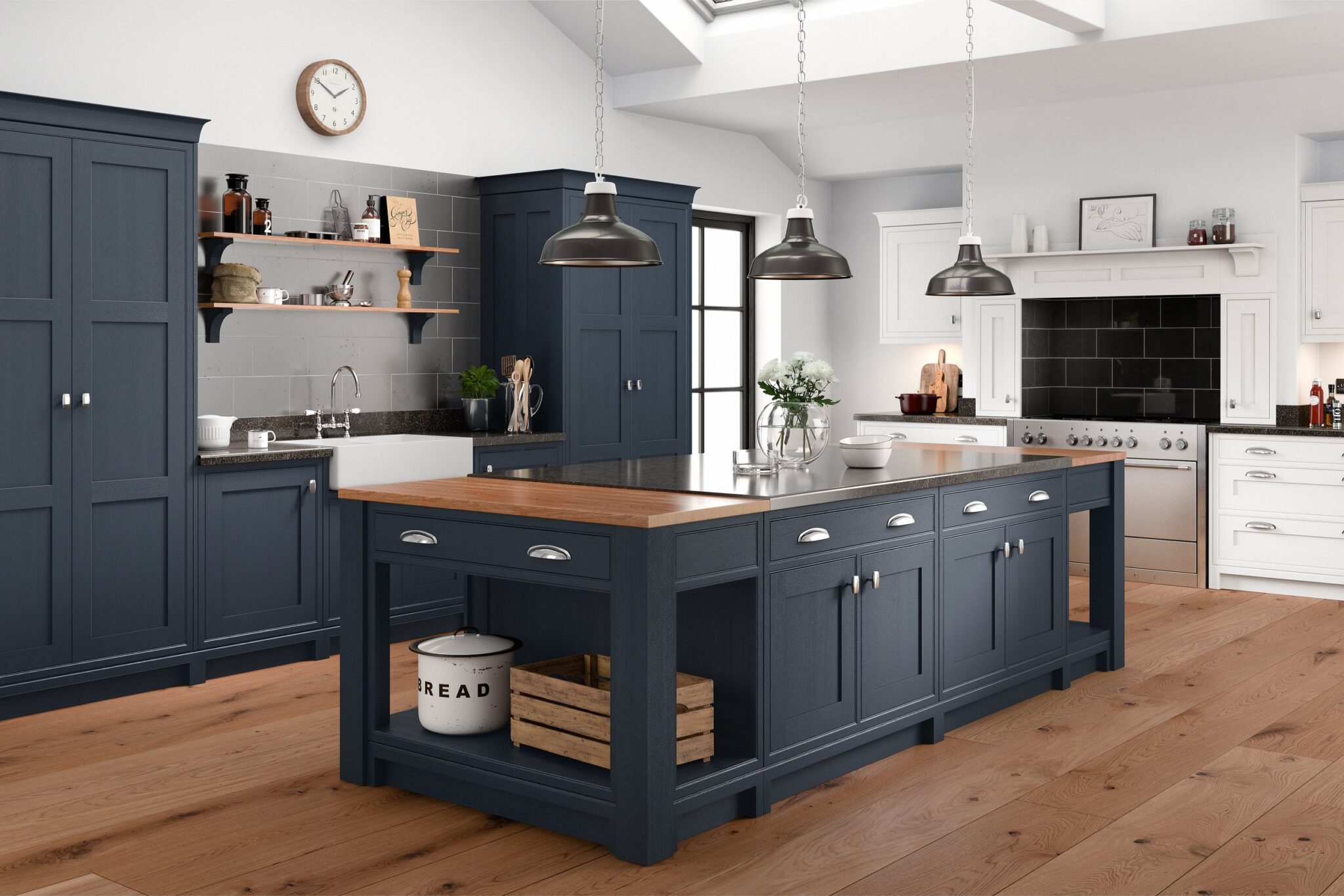 HUDSON’S Home & Antiques – Antiques. Interiors. Café.