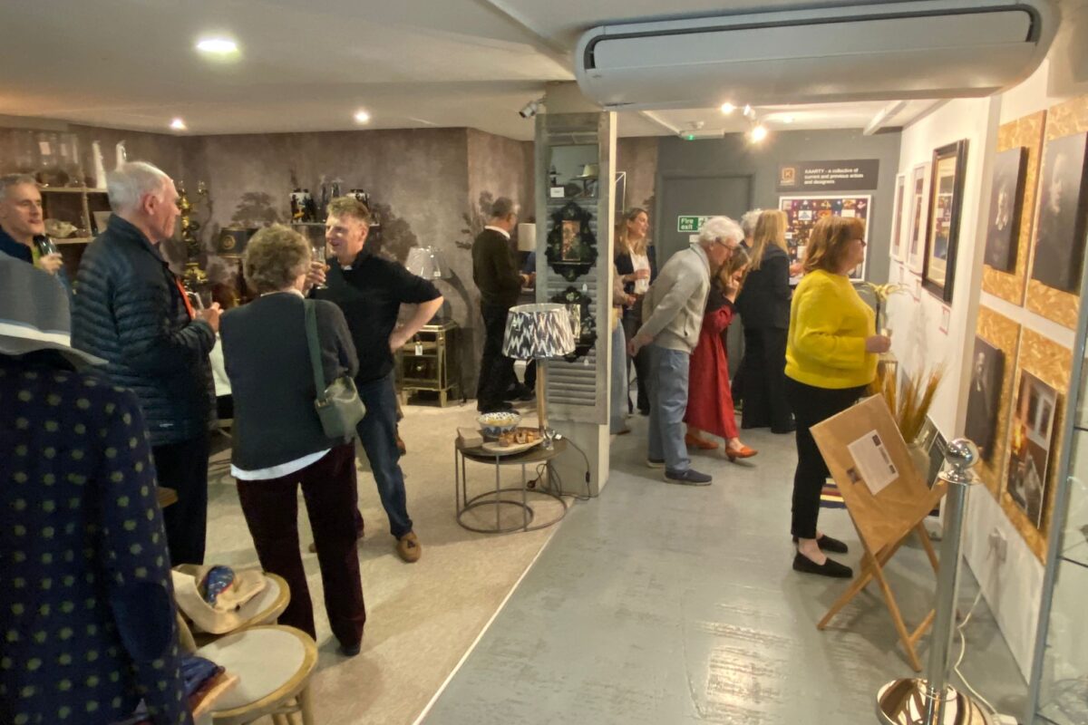 HUDSON'S Home & Antiques – Antiques. Interiors. Café.